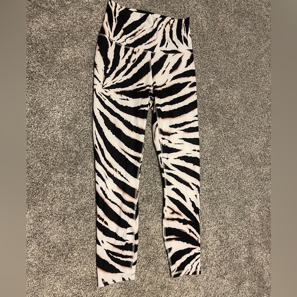 Fabletics | Pants & Jumpsuits | Fabletics Pureluxe Legging Ultra ...